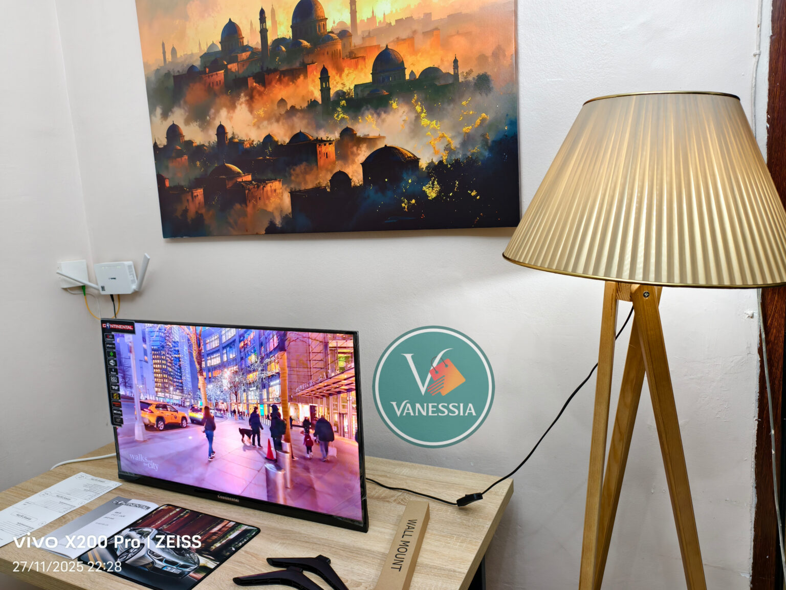 PROMO SMART TV continental 32pouces + démo intégrer+ support tiktoker ...